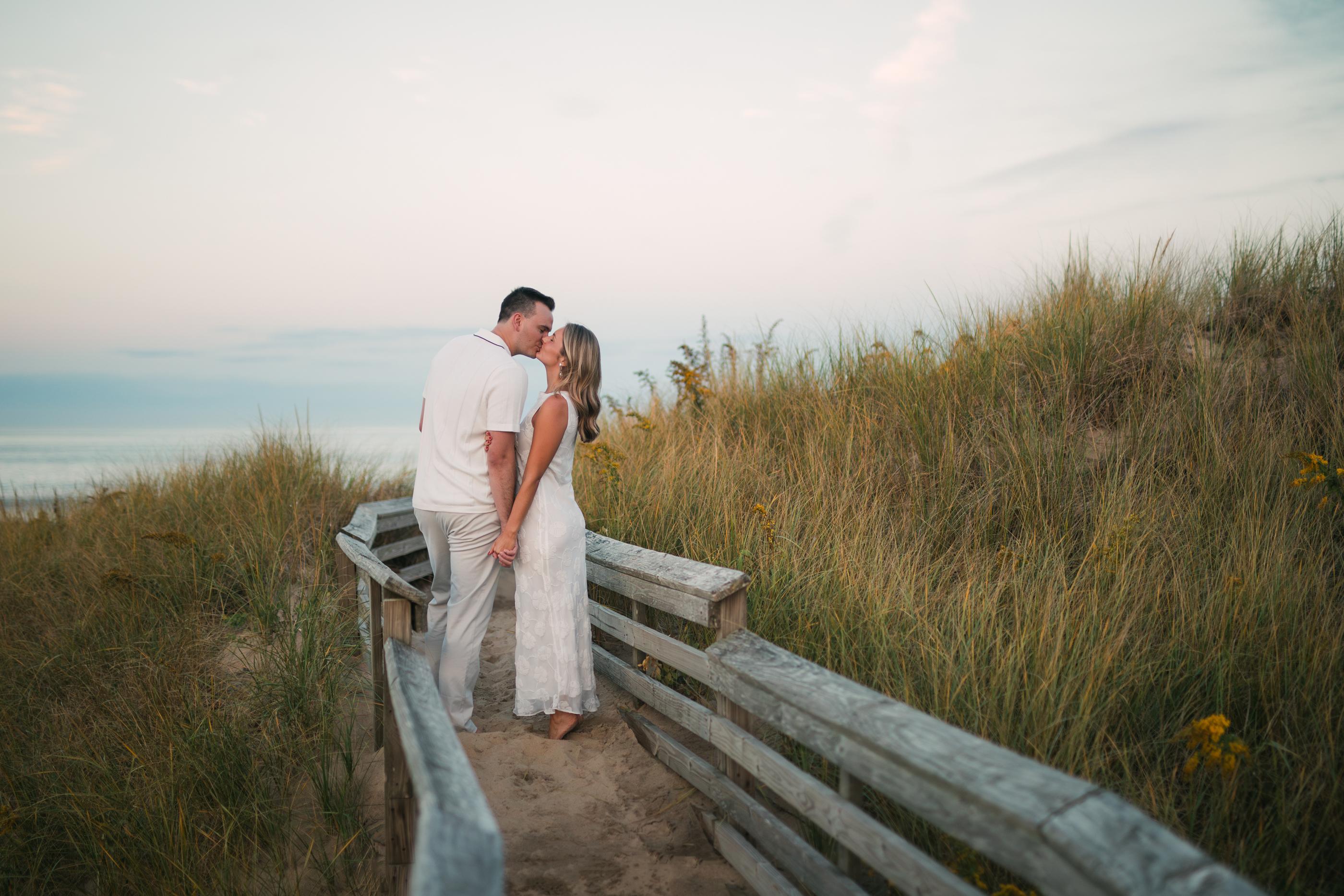 Hannah McDonnell and Kyle Roach's Wedding Website