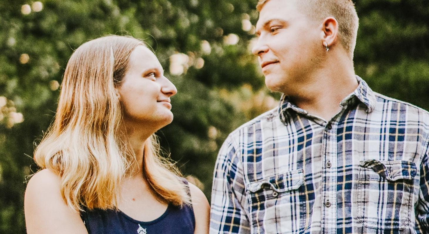 Daisy Bryant and Dakota Graves' Wedding Website