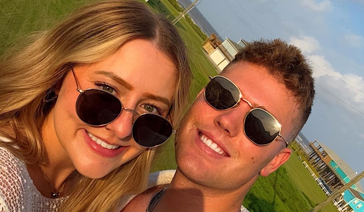 Chloe Lindsey and Jack Fogle's Wedding Website