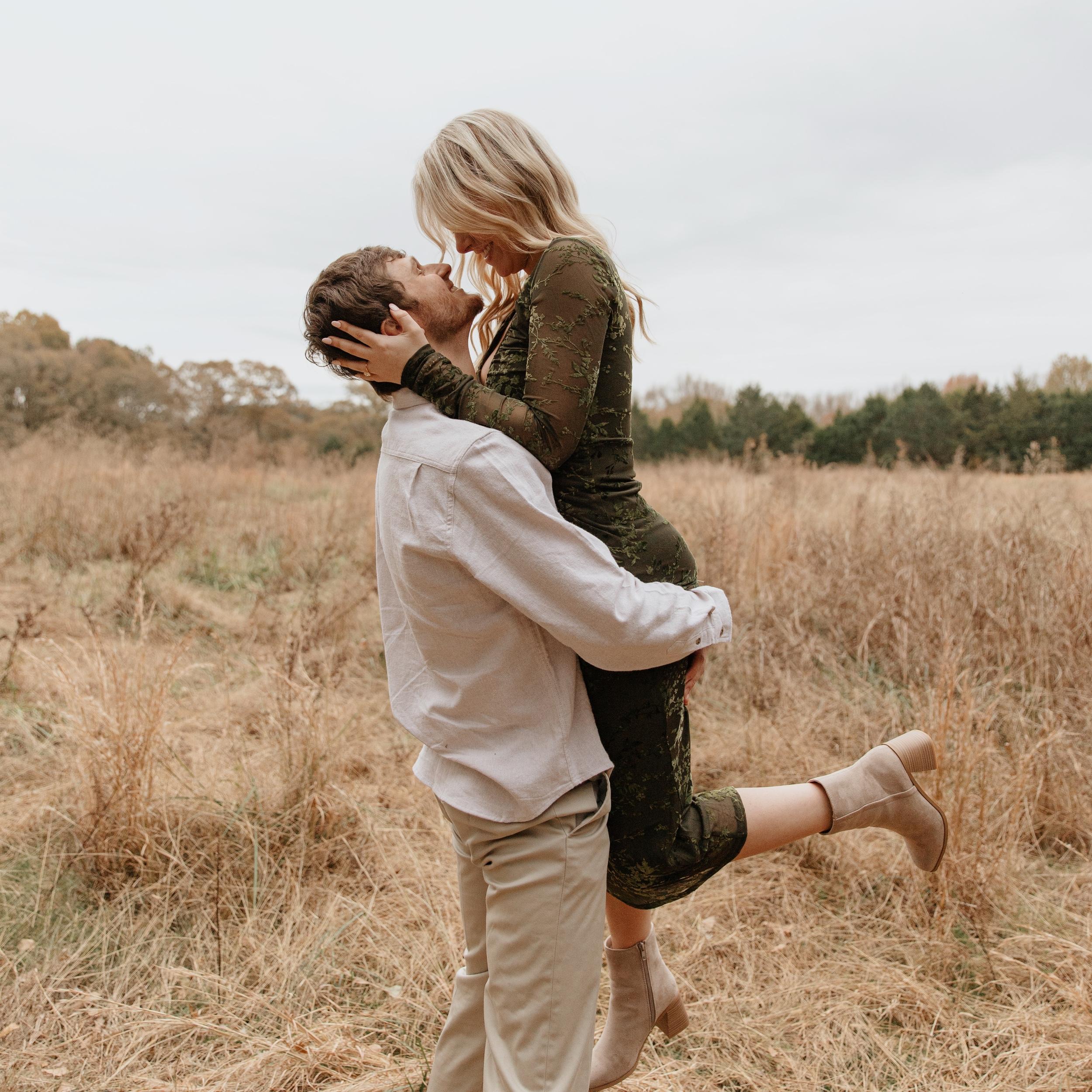 Allie Moore and Preston Lindros' Wedding Website