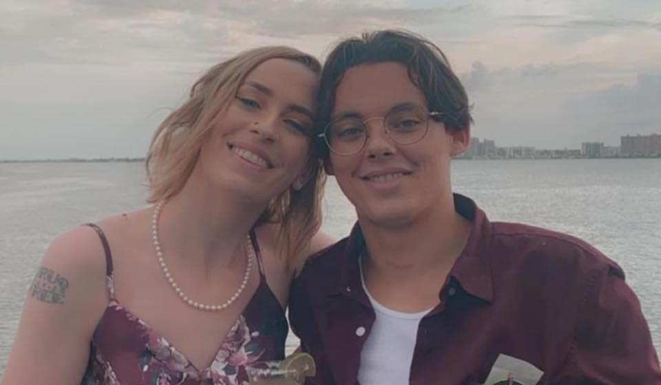 Lauren Bell and Hunter Murrell's Wedding Website