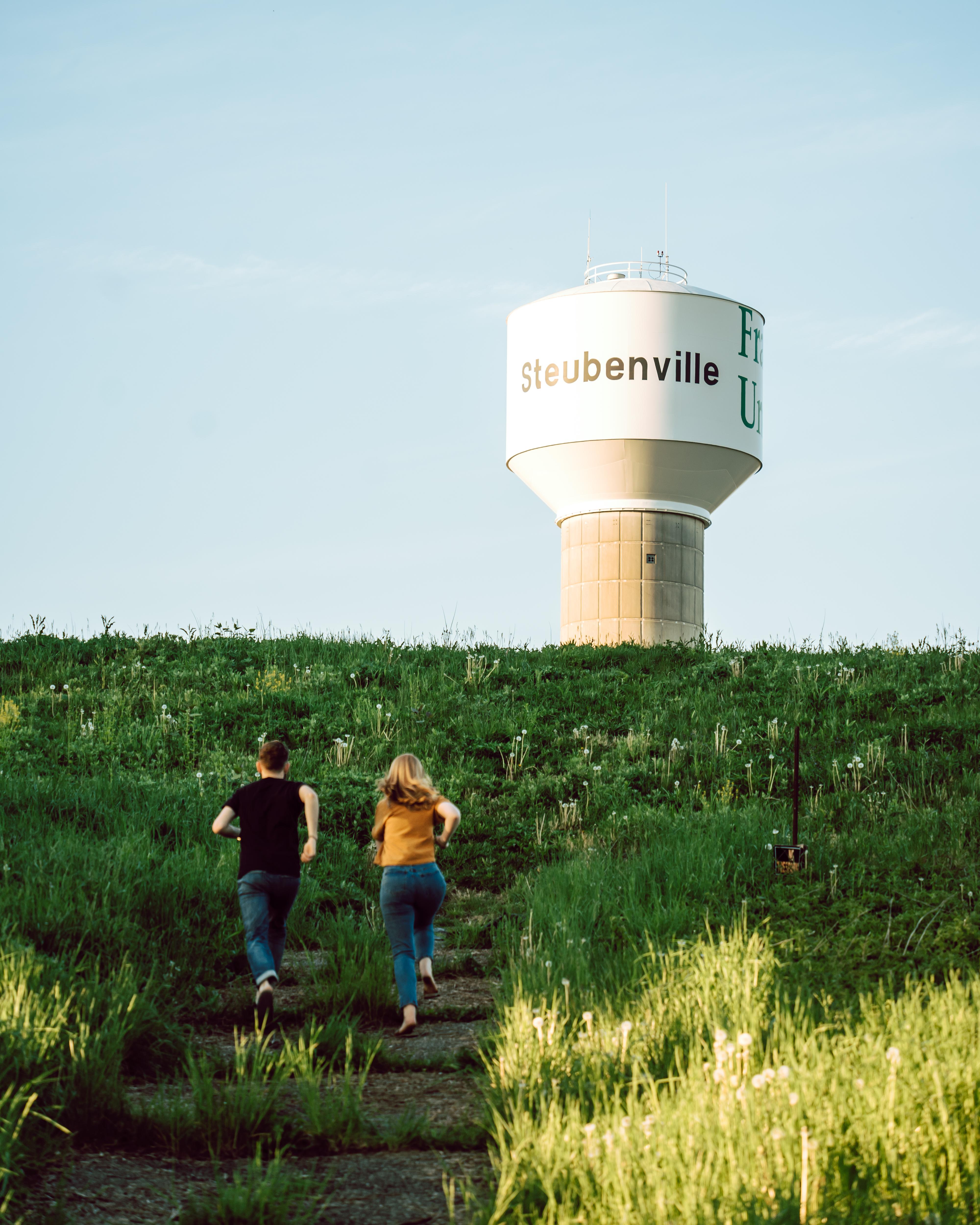 Anna Frye and Peter Gasparini's Wedding Website