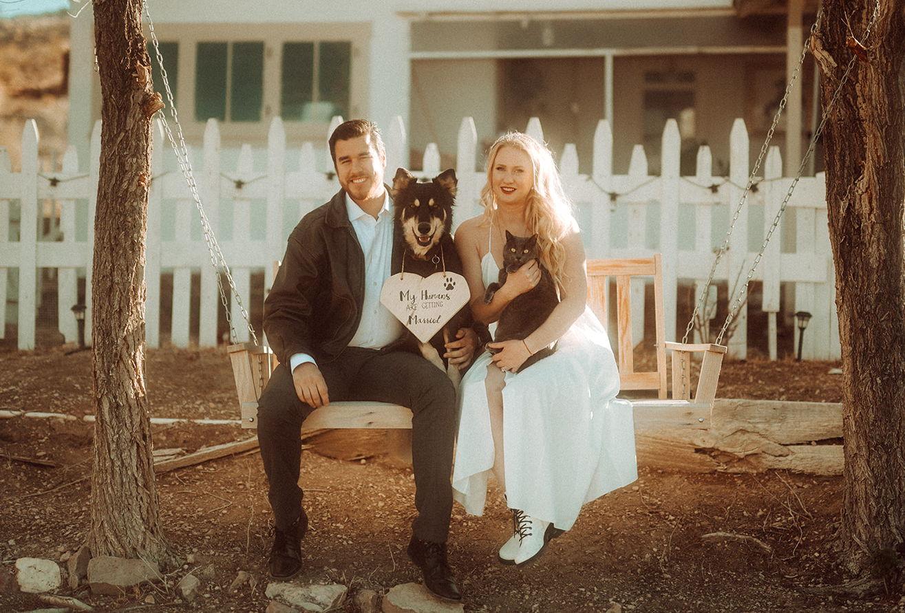 Heather Pierce and Colton Thomas' Wedding Website