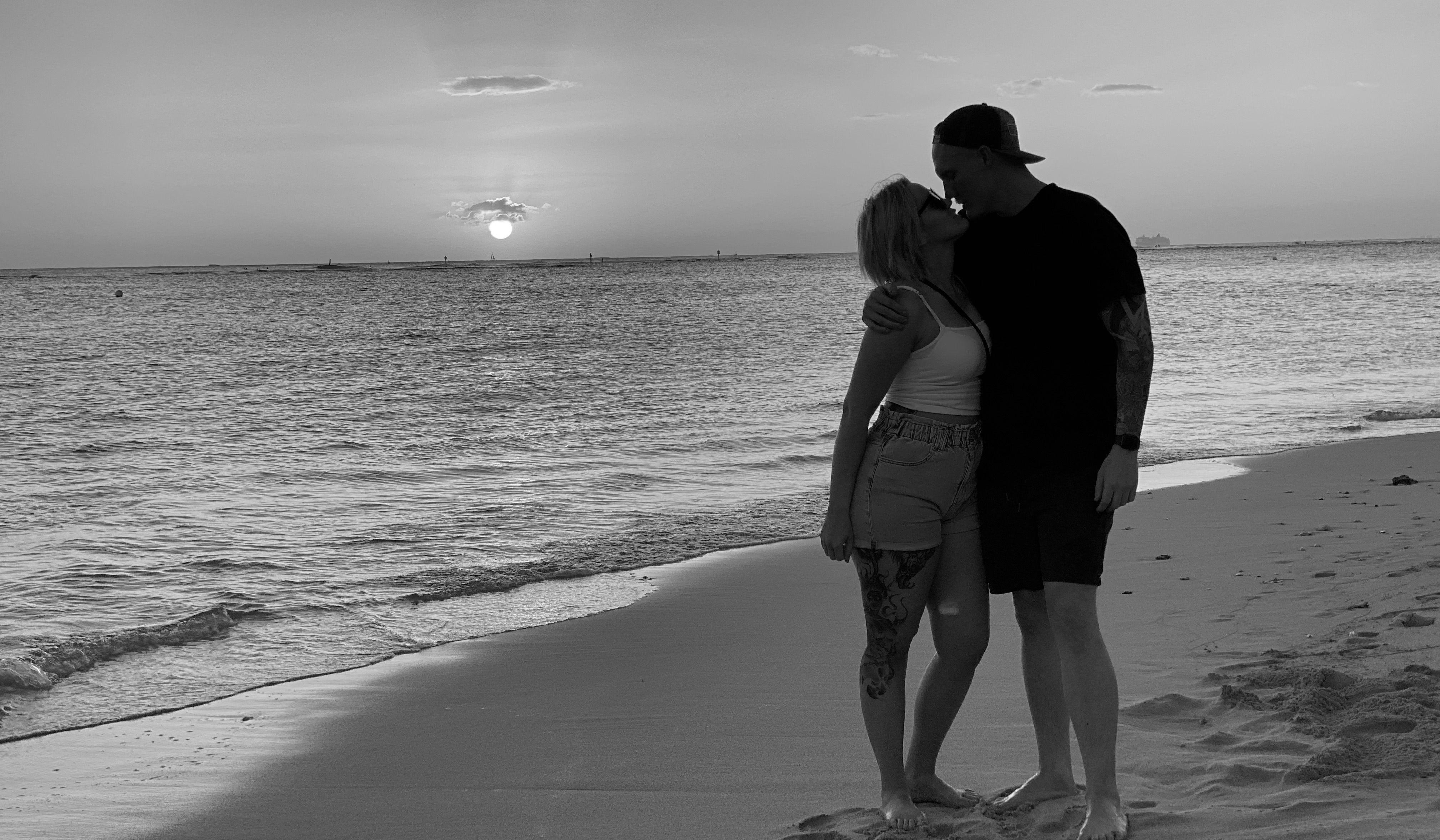 Zara Kazyaka and Graham Newcomb's Wedding Website