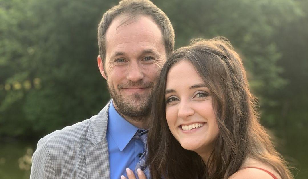 Alyssa Chambers and Jacob McGill's Wedding Website