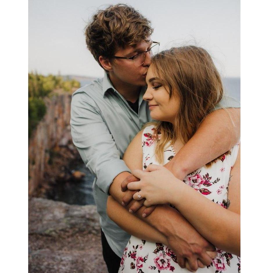 Taylor Higley and Joshua Lemke's Wedding Website