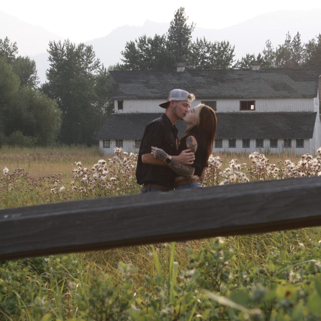 Hope Demartini and Hunter Kinman's Wedding Website