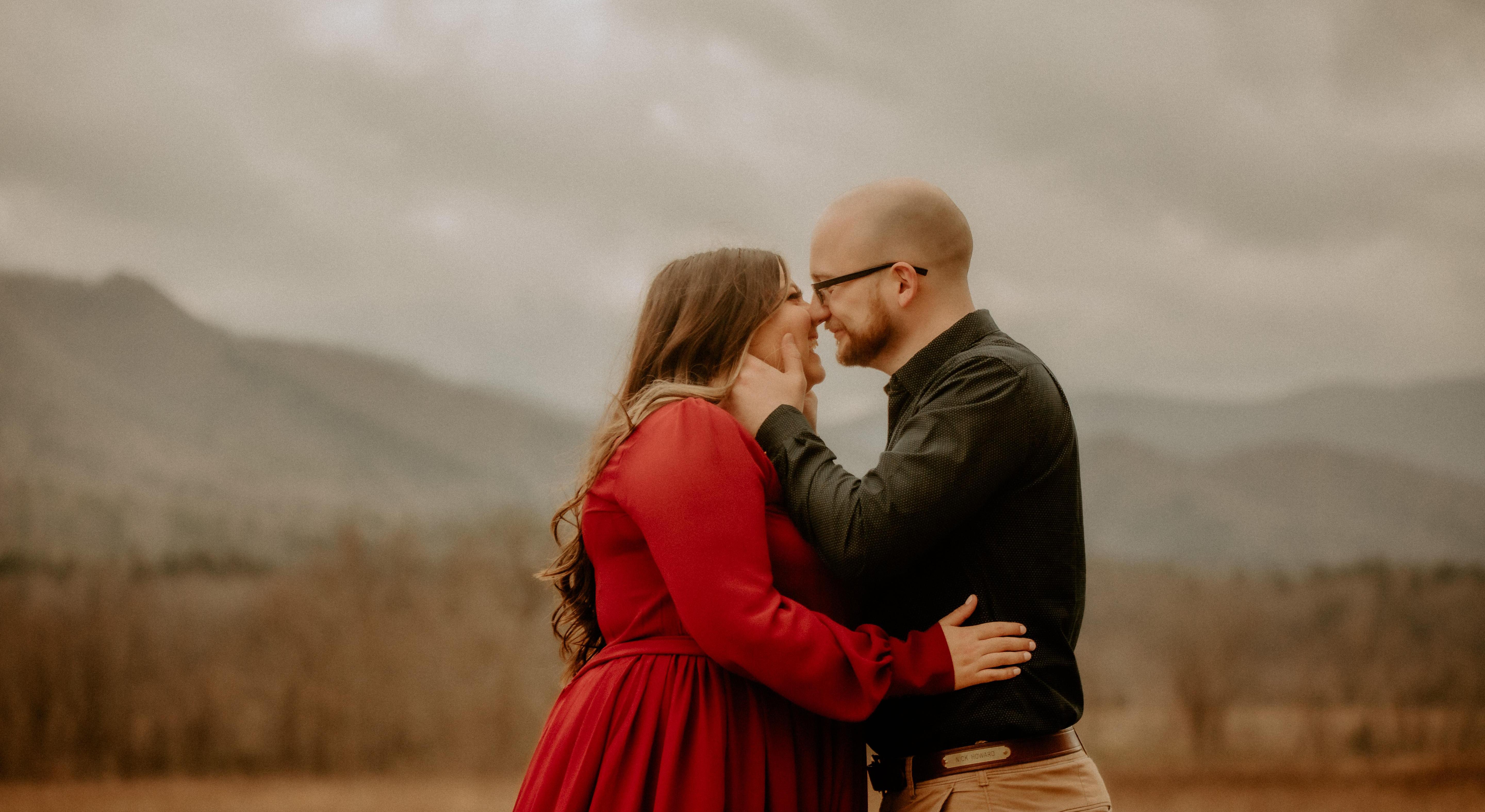 Emilie Spangler and Nicholas Howard's Wedding Website