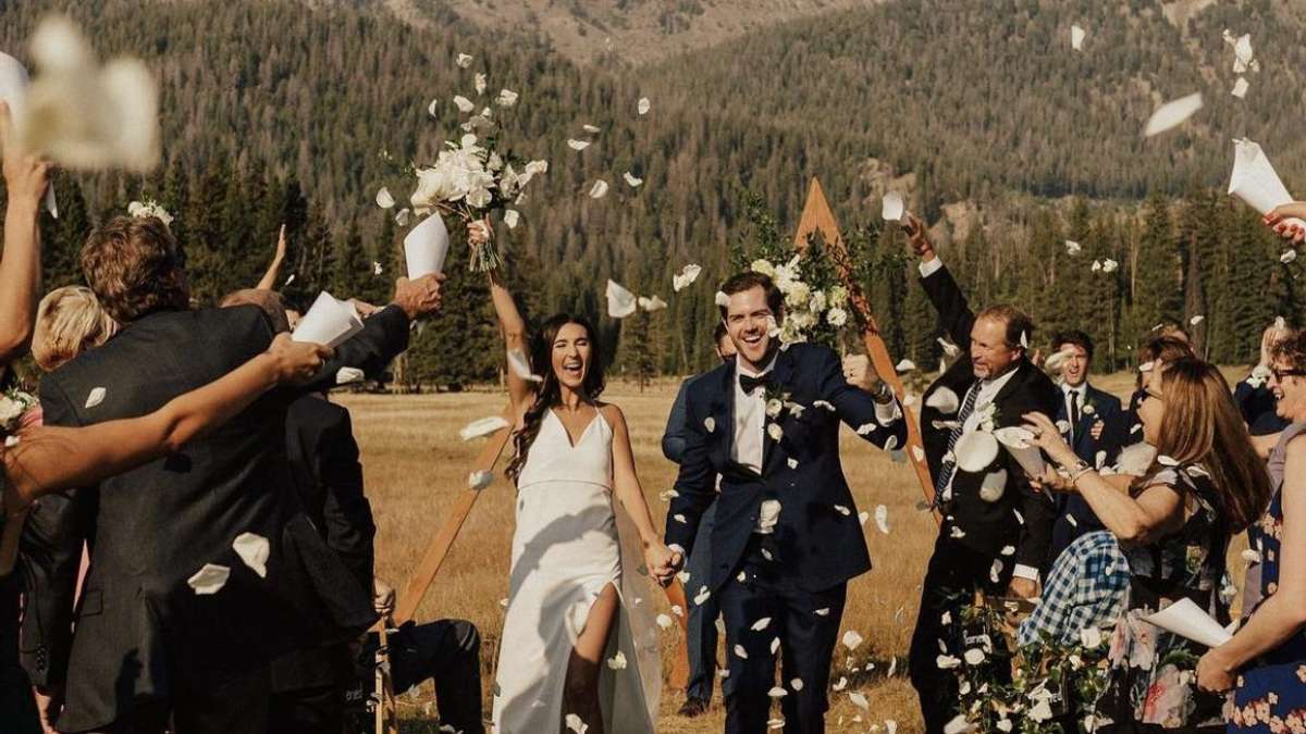 The Feathered Flip | Wedding Beauty Professionals | Cost, Reviews ...
