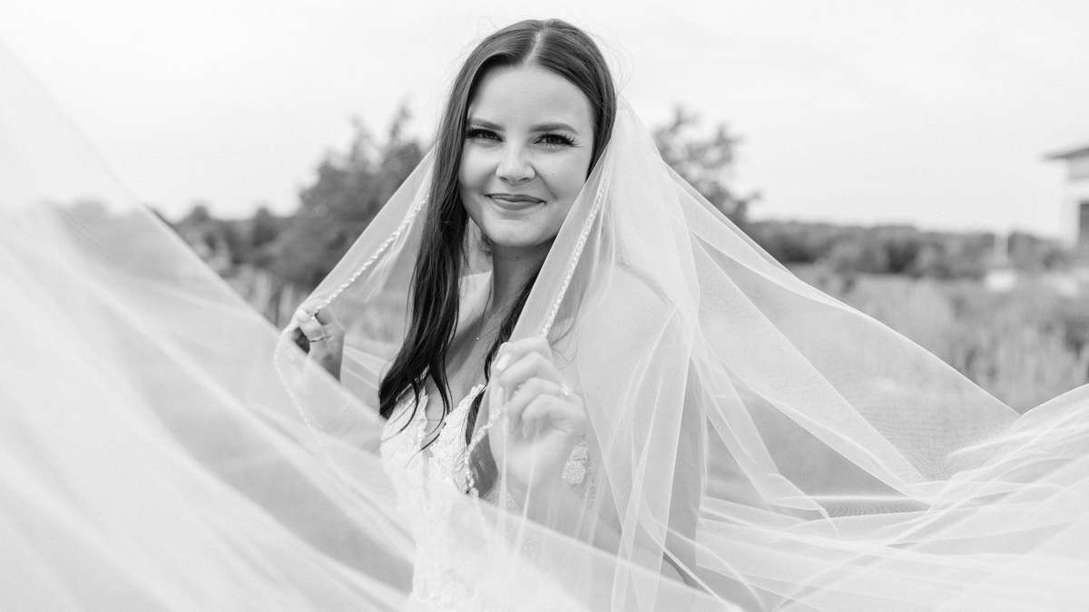 Yellow Glasses Photography Wedding Photographers Cost Reviews
