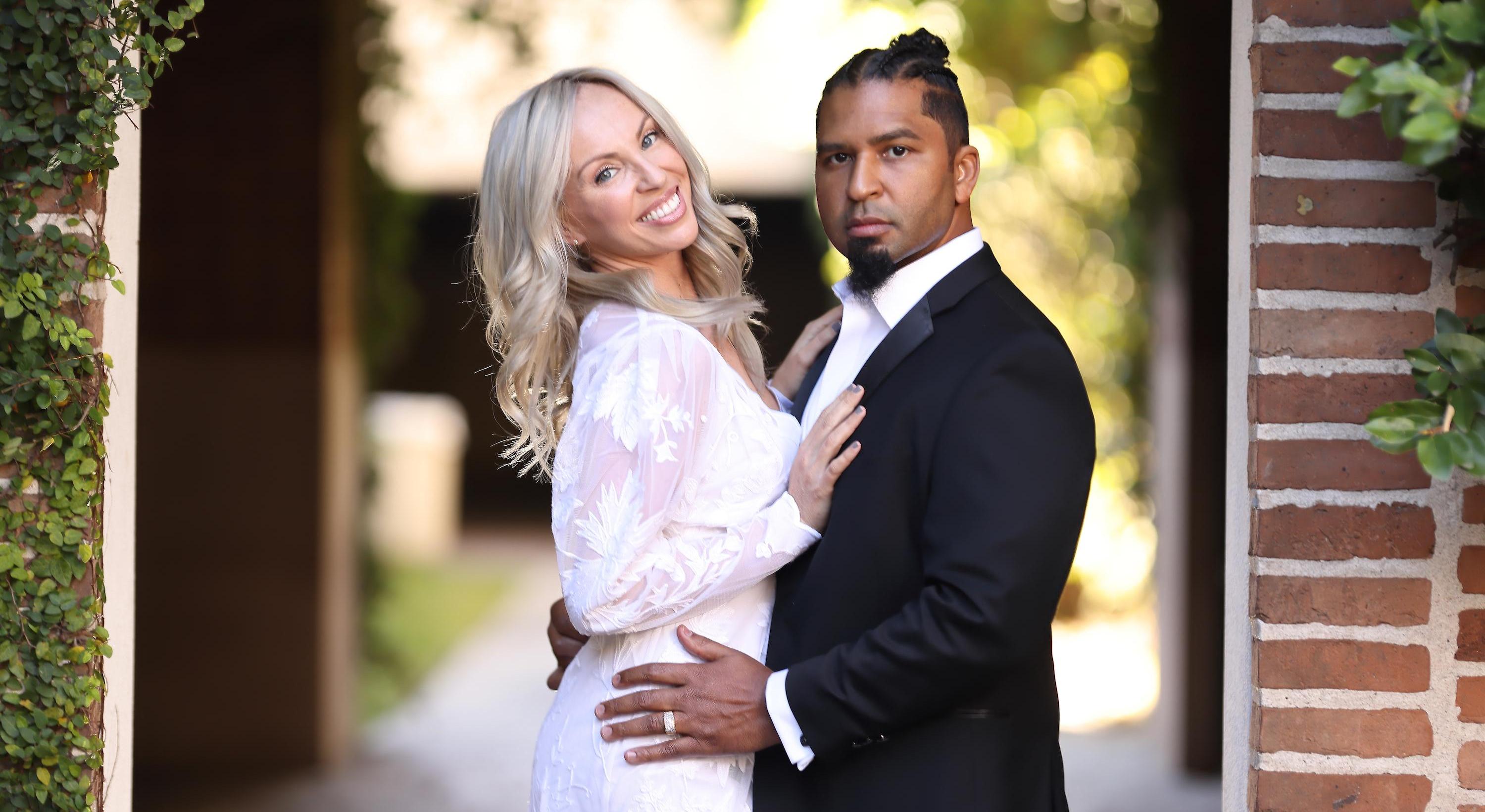 Shauntae Centers and Splurge Centers' Wedding Website