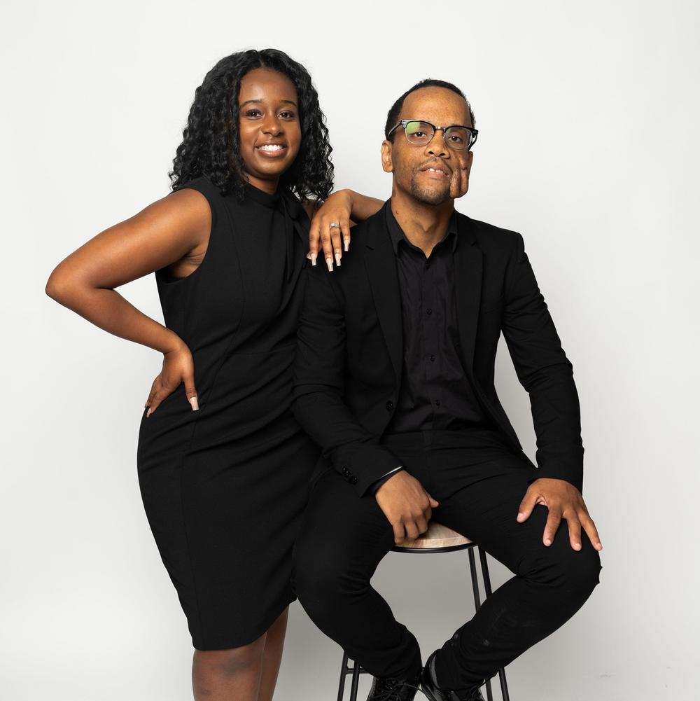 Erik Montague Jr. and Victoria Sharps' Wedding Website