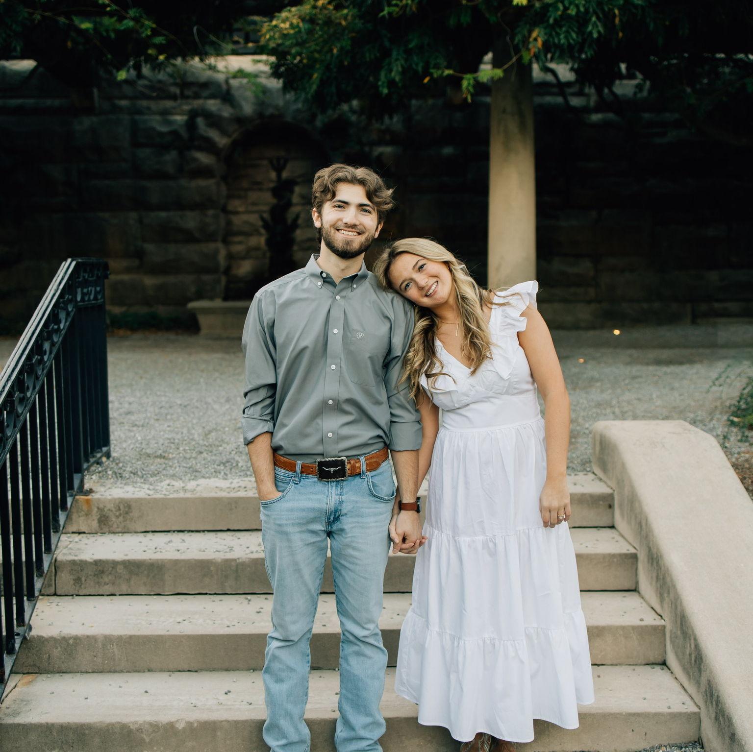 Hanna Dianne Anthony and John Yates Newton's Wedding Website