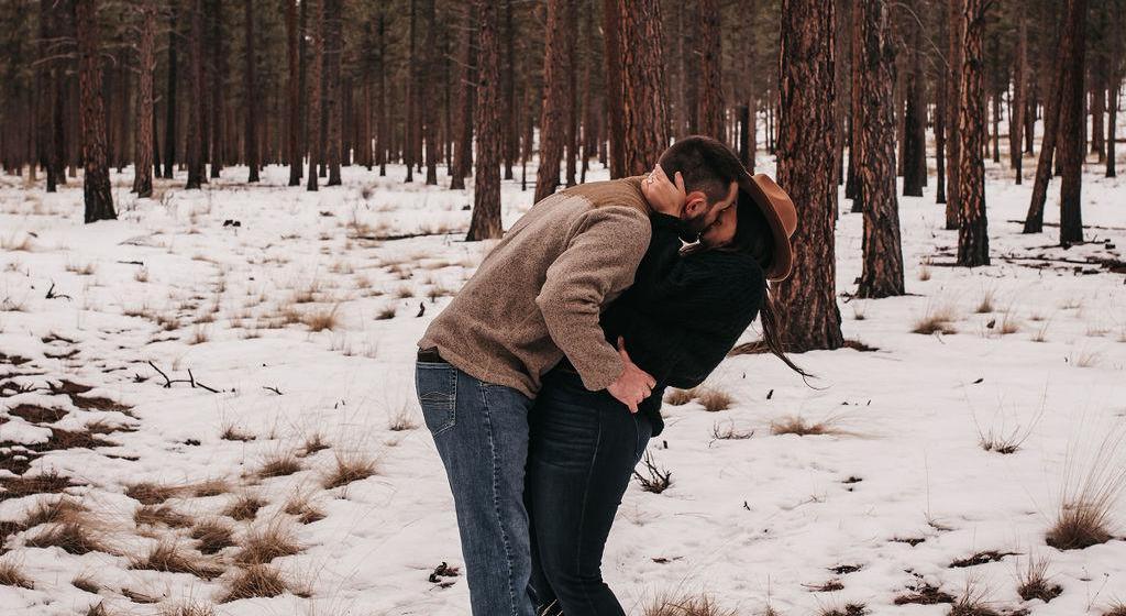 Cheyenne Middaugh and Taylor Kesling's Wedding Website