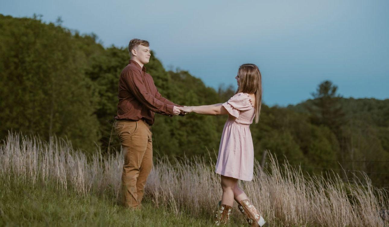 Leanna Blevins and Carson Keys' Wedding Website