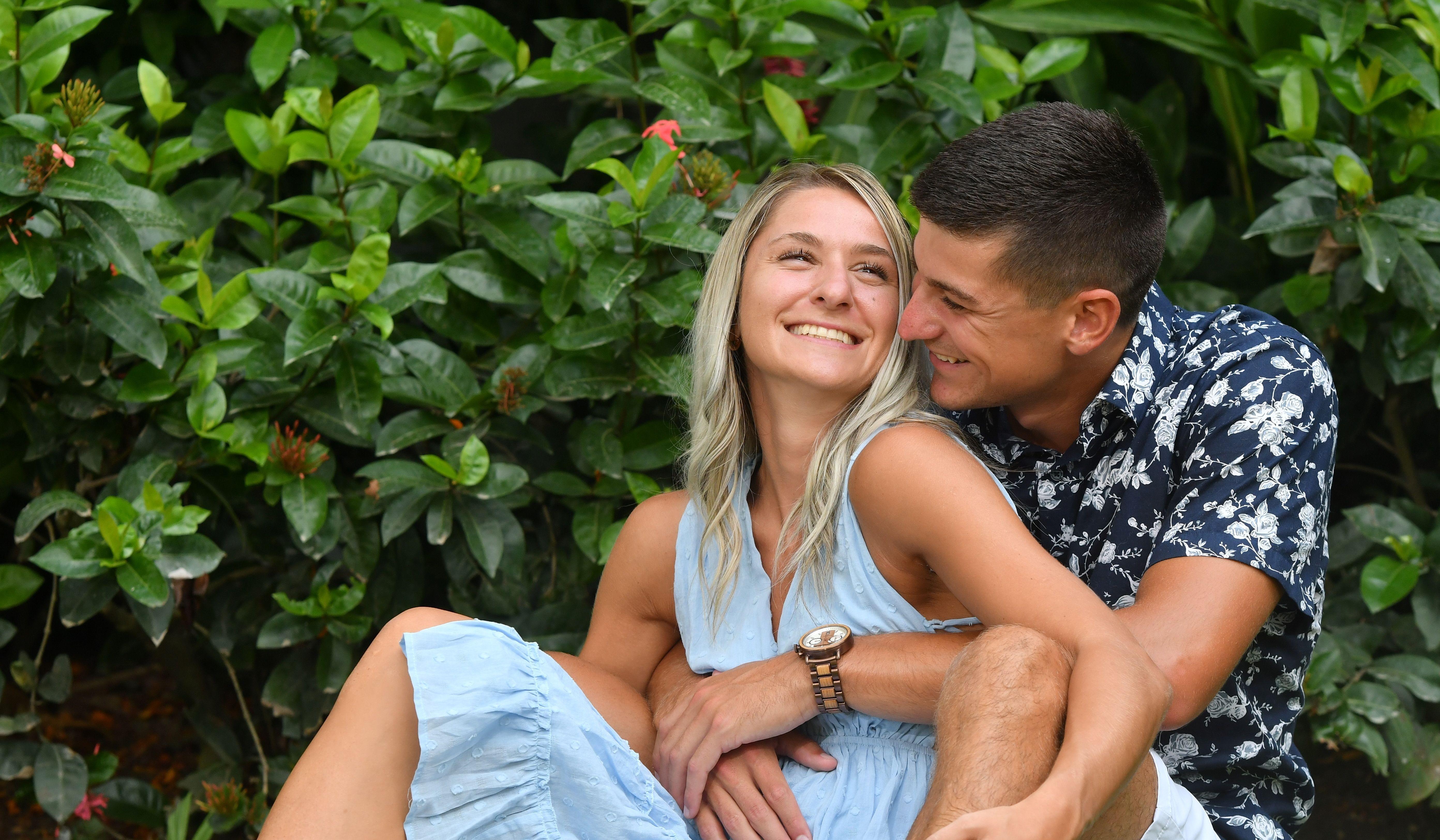 Kirsten Camp and Cameron Burrows' Wedding Website