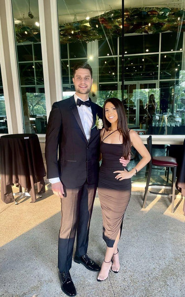 Lexi Fakhouri and Louis Tsichlis' Wedding Website