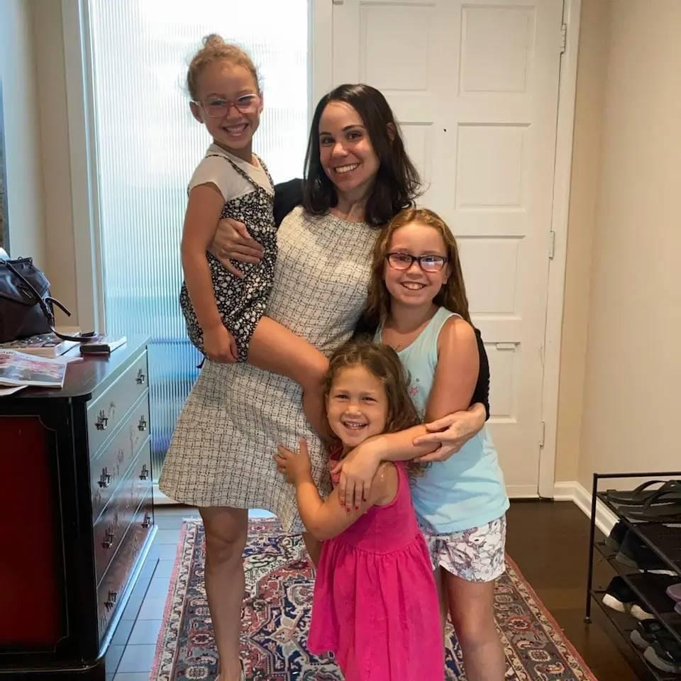 Emily Lazowick and Brett Shapiro's Wedding Website