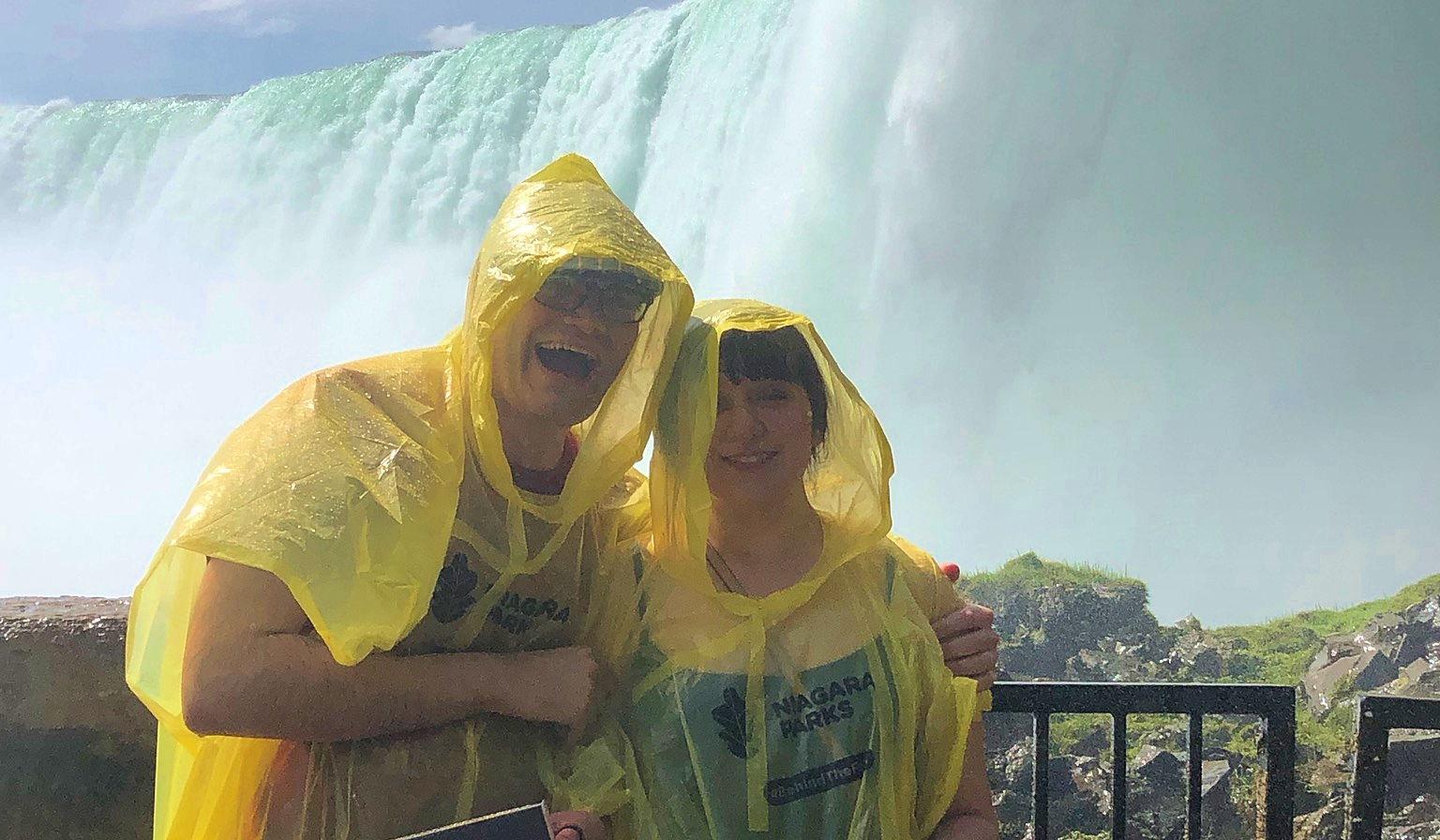 Stephanie Devore and Grant Hill's Wedding Website