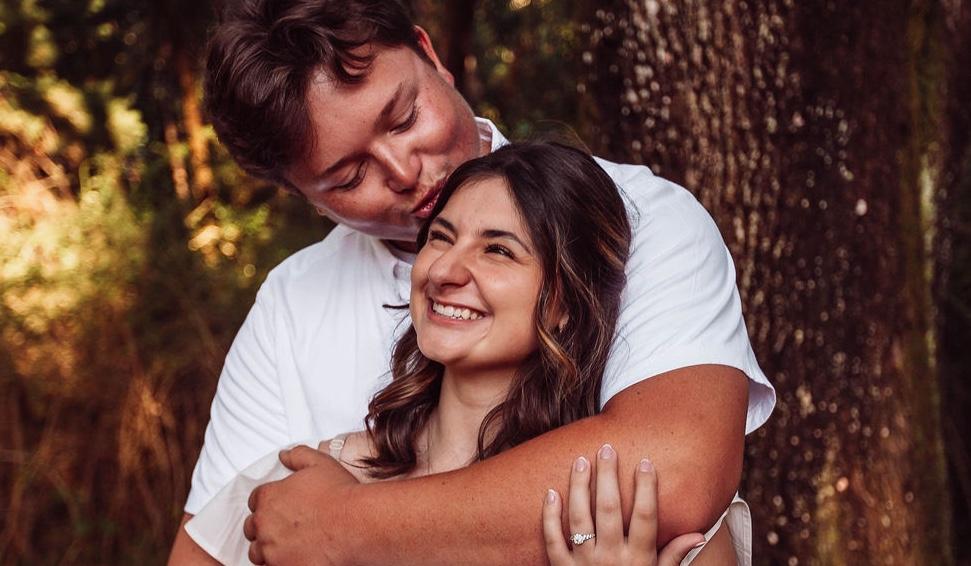 Isabella DeFelicibus and Colby Bogolin's Wedding Website