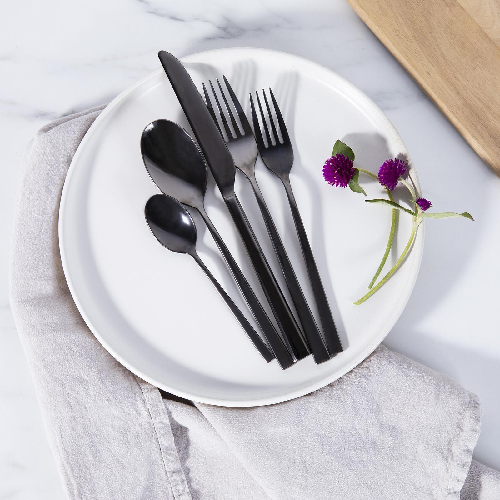 Willow Park, Sara 5-Piece Flatware Set, Service for 1 | Zola