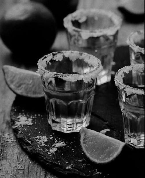 Yesenia Liliana Estrada and Jonathan Bartholomew Lanni's Wedding Website