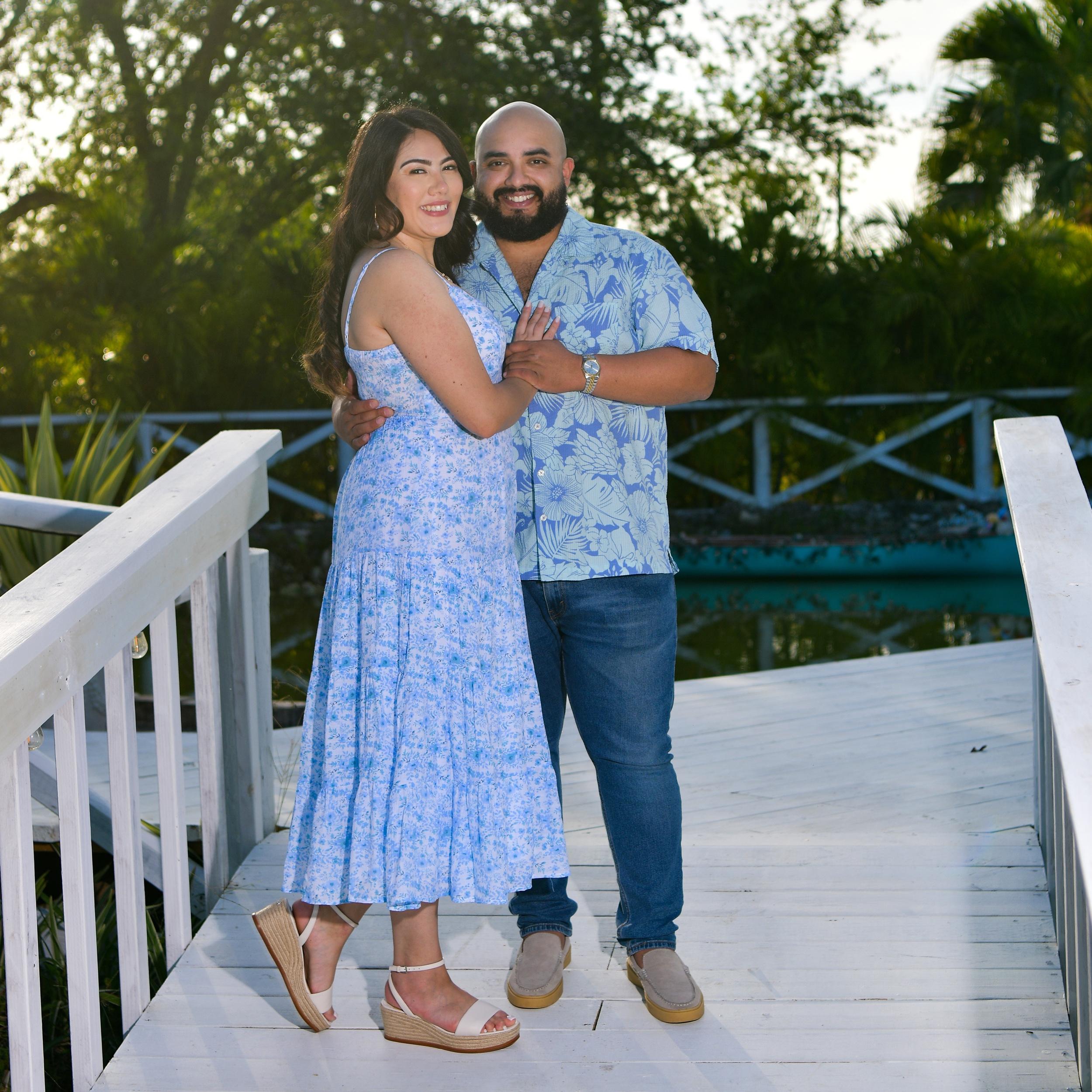 Carlos Salazar and Laura Guardado's Wedding Website