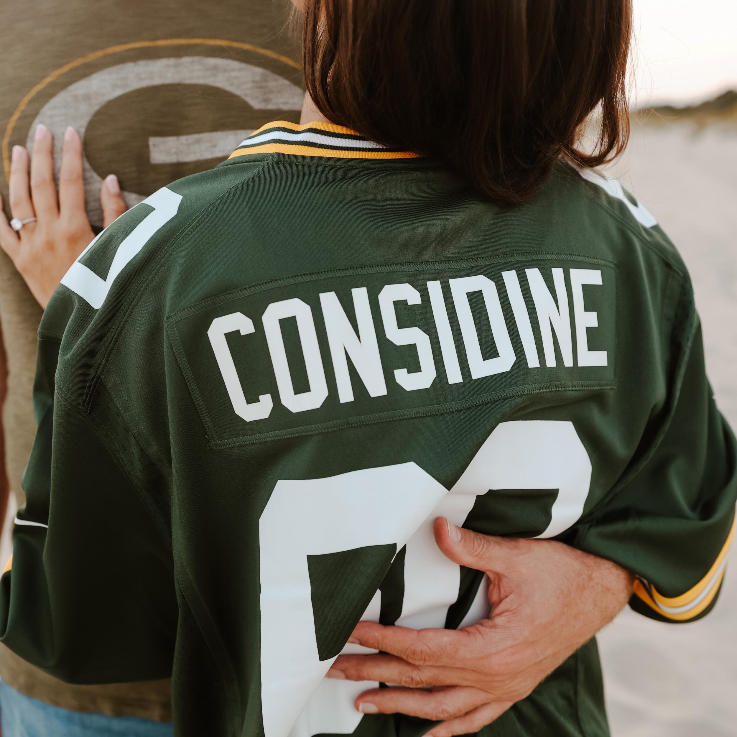 Taryn Stevens and Ryan Considine's Wedding Website