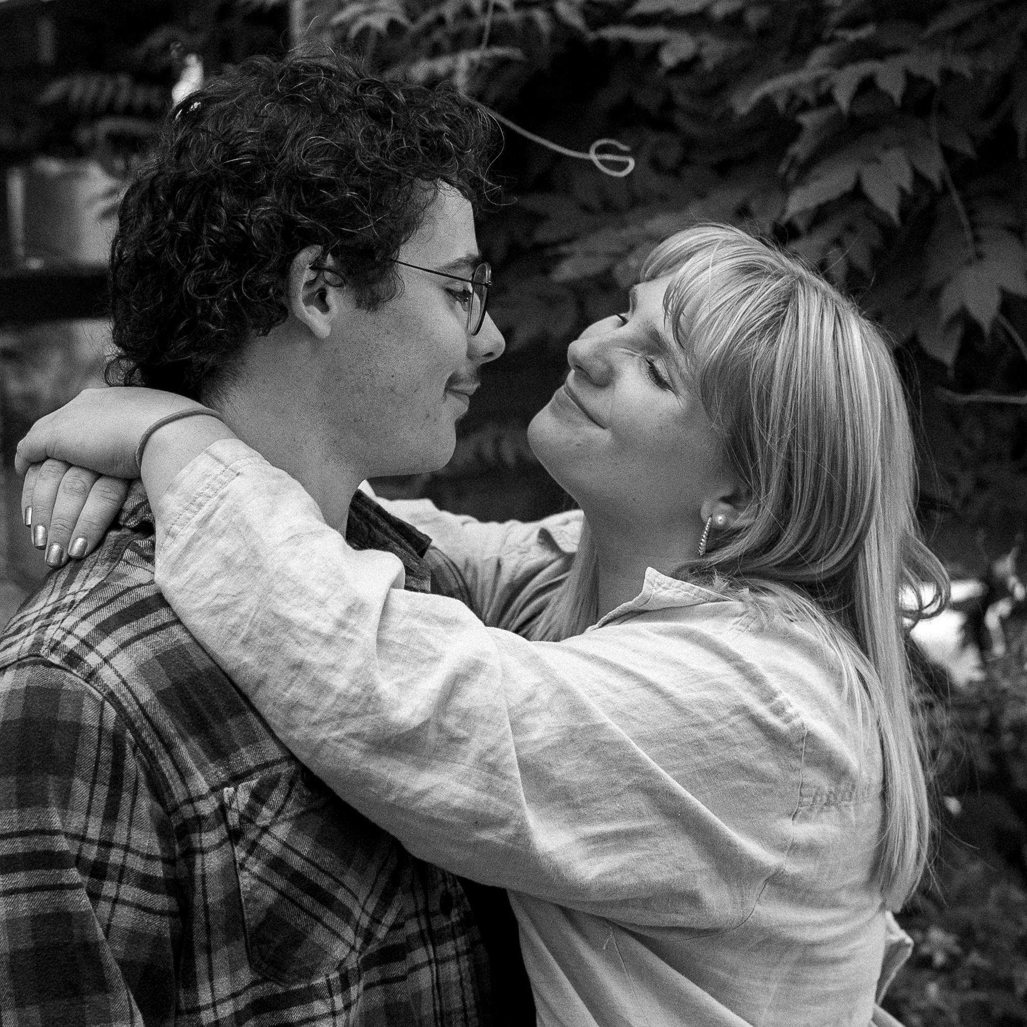 Kathryn Holland and Zachary Hoy's Wedding Registry on Zola