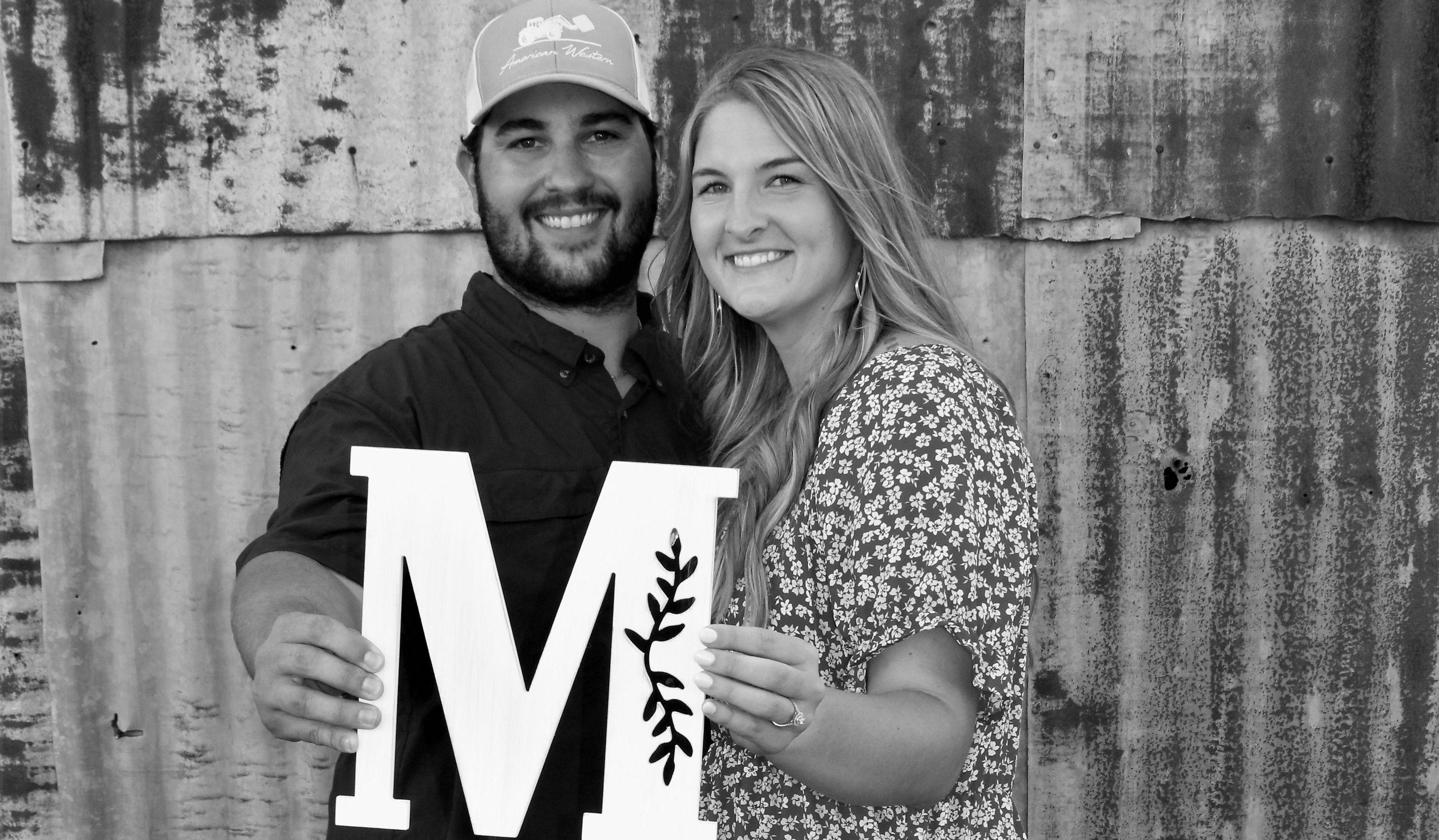 Kailey Marie and Logan Thomas' Wedding Website