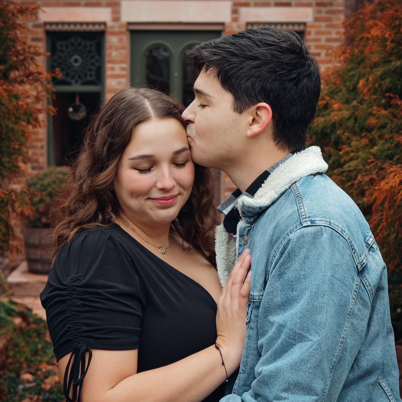 Miah Oliver and Lucas Garcia's Wedding Website