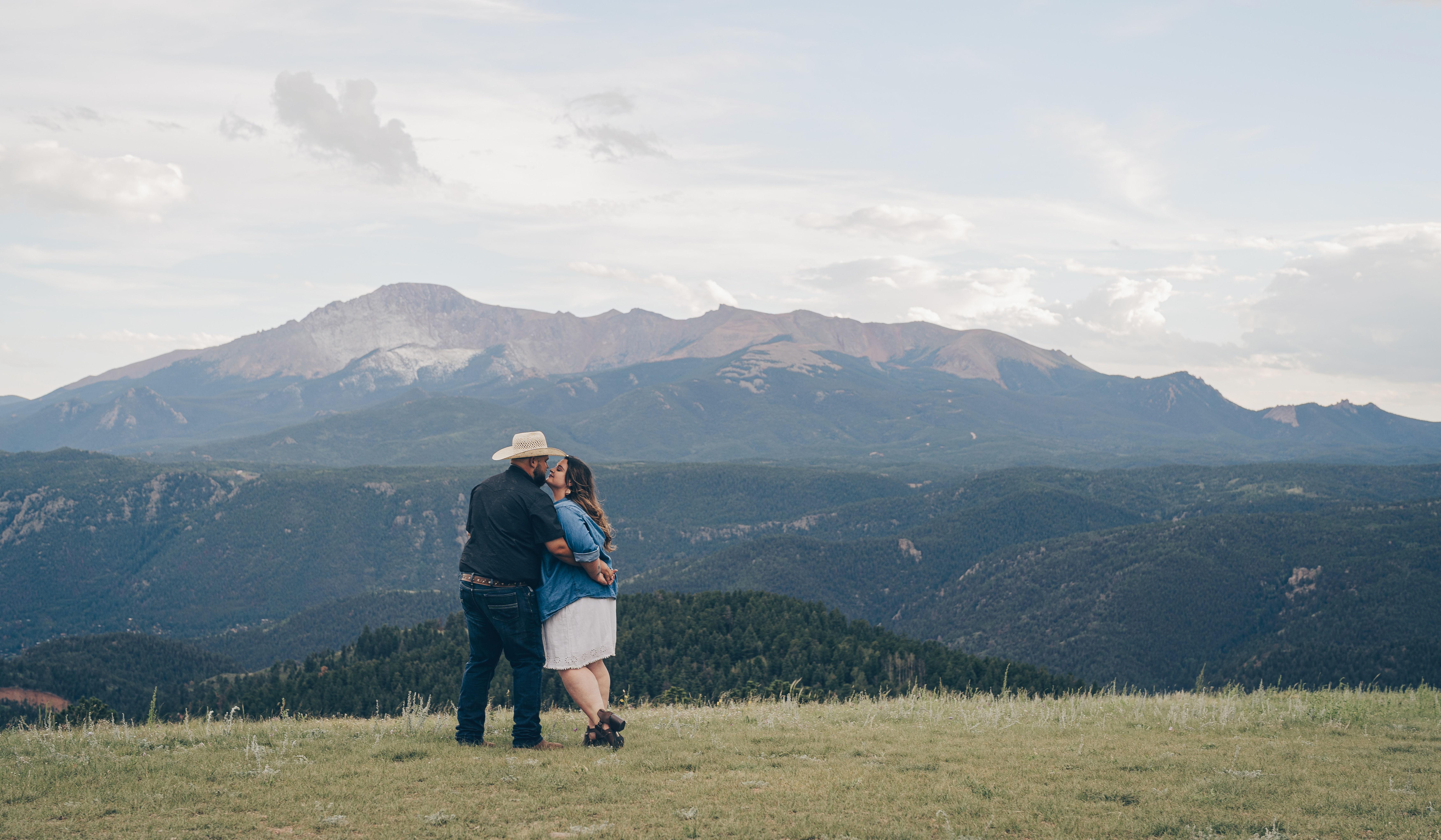 Shelby Angus and Derick Crist's Wedding Website