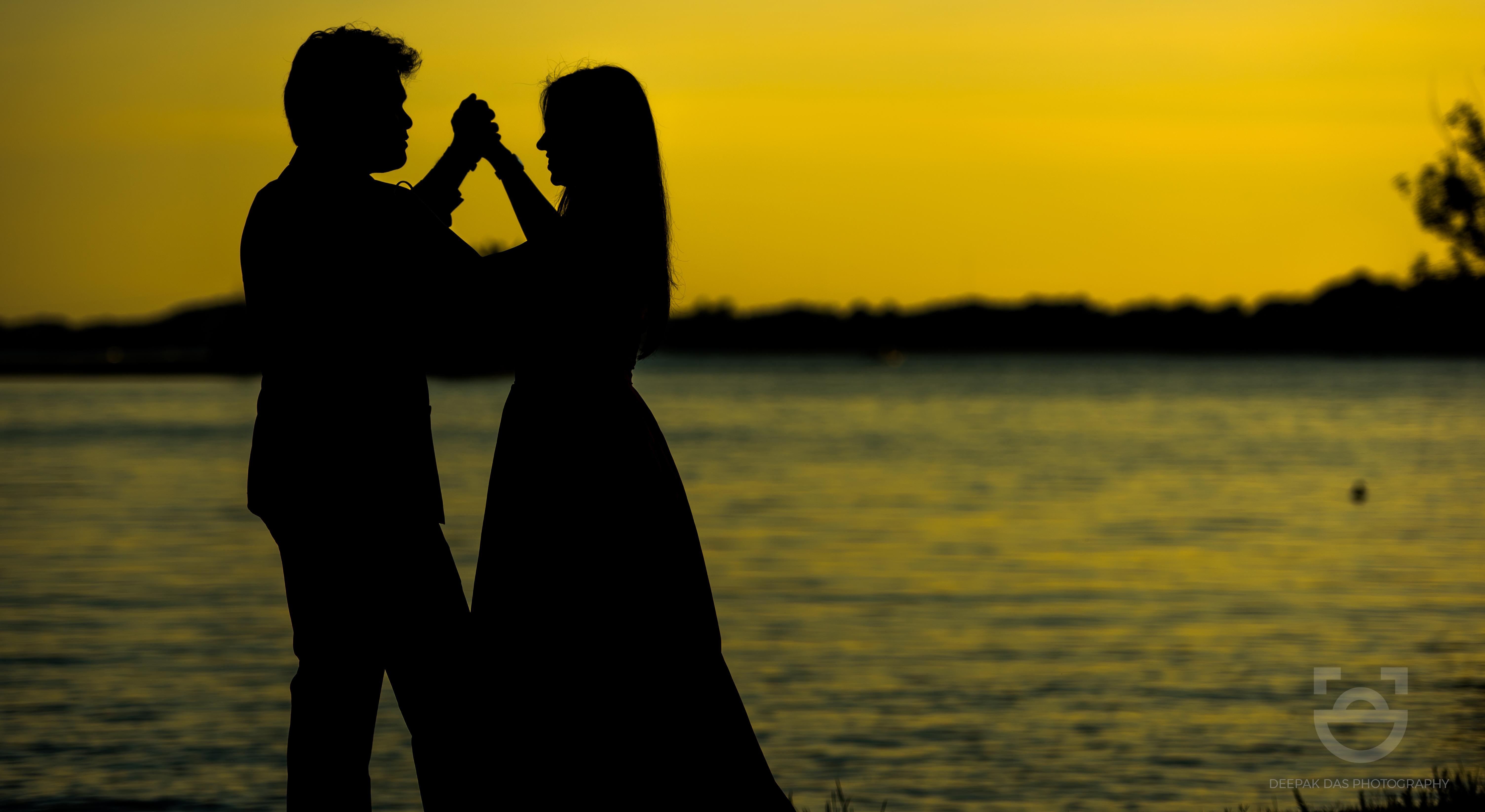 Reetu Karn and Debarshi Dey's Wedding Website