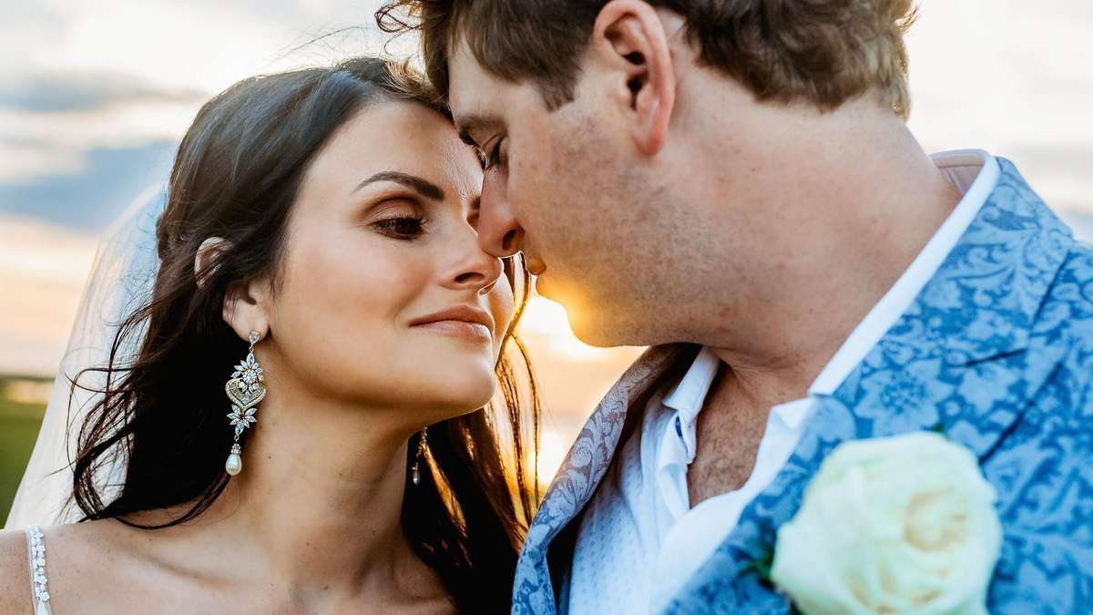Case Photography Wedding Photographers Cost Reviews And Photos Zola
