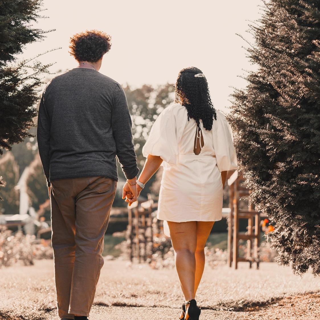 Elizabeth Minoso and Albert Houser's Wedding Website