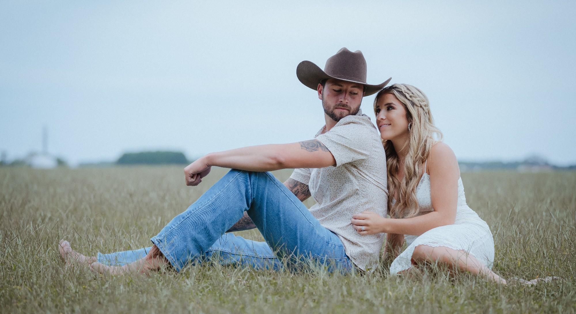 Noah Jones and Miranda Mears' Wedding Website