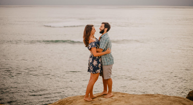 Alyssa Noland and Ari Livanos' Wedding Website