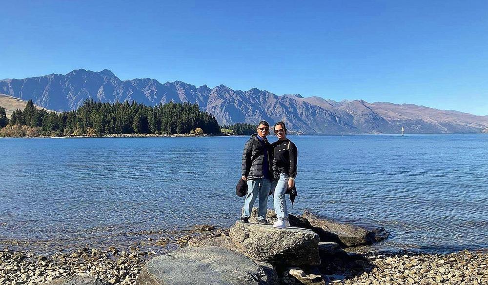 Yvonne Roda and Andrew Andres' Wedding Website