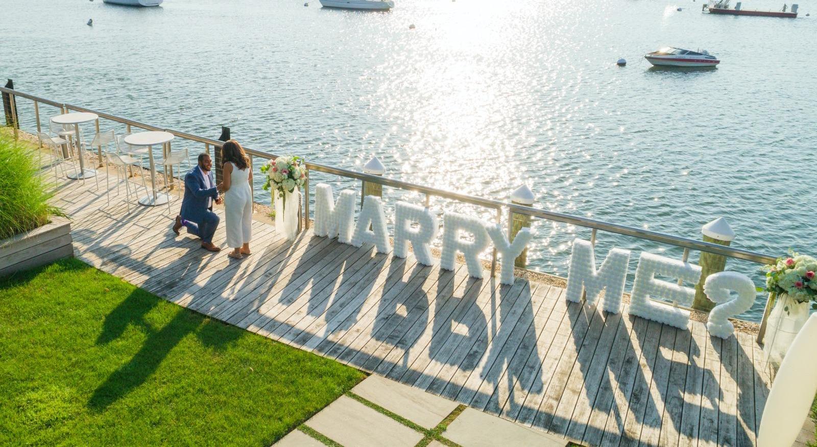 Sarah Hanna and Christopher Metri's Wedding Website