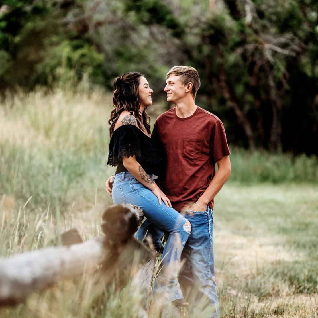 Sadie Marie Cage and Marcus Cameron Honaker's Wedding Website