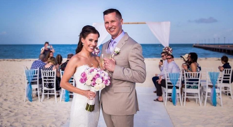Paul Blount and Nicole Blount's Wedding Website