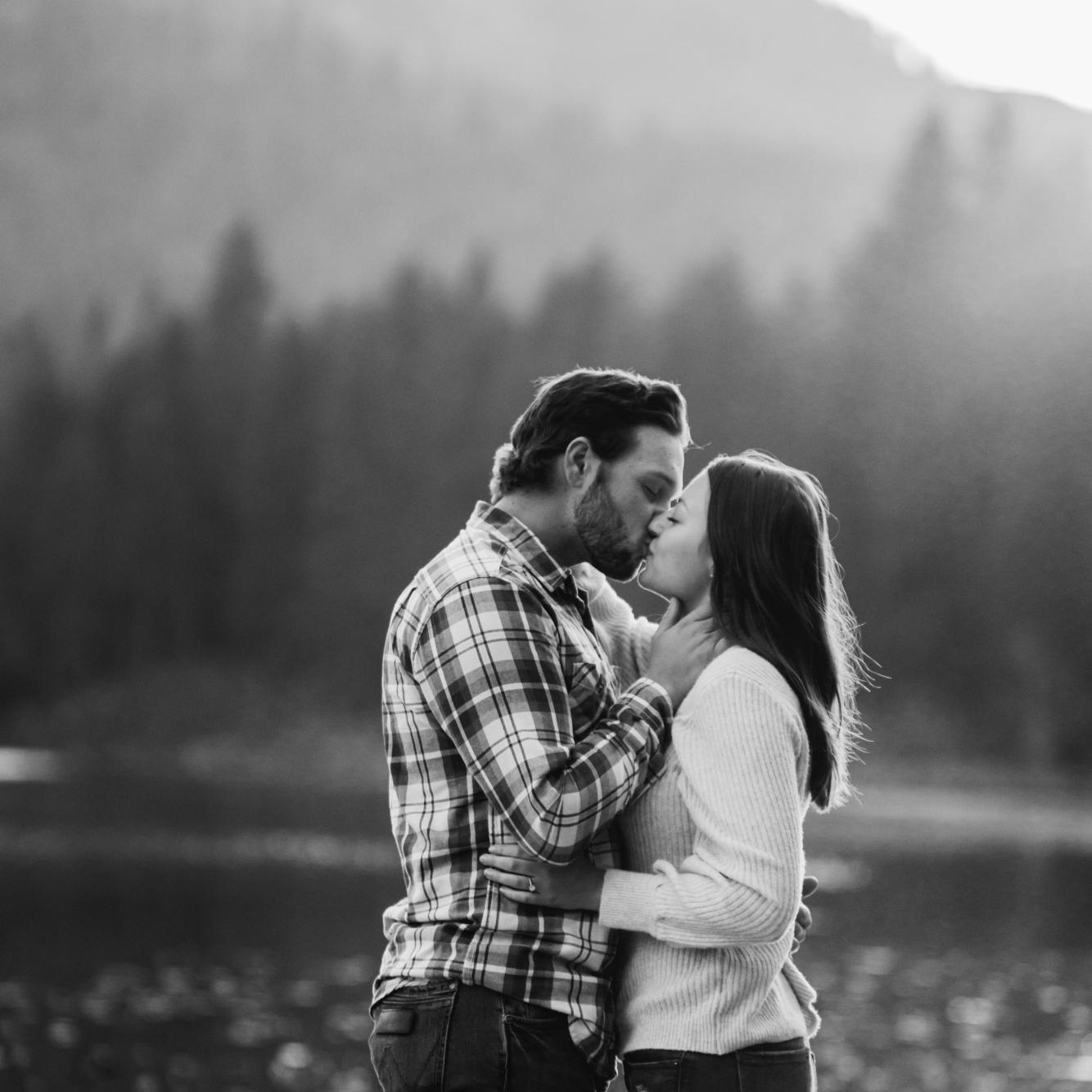 Kiki Broschet and Billy Eveland's Wedding Website