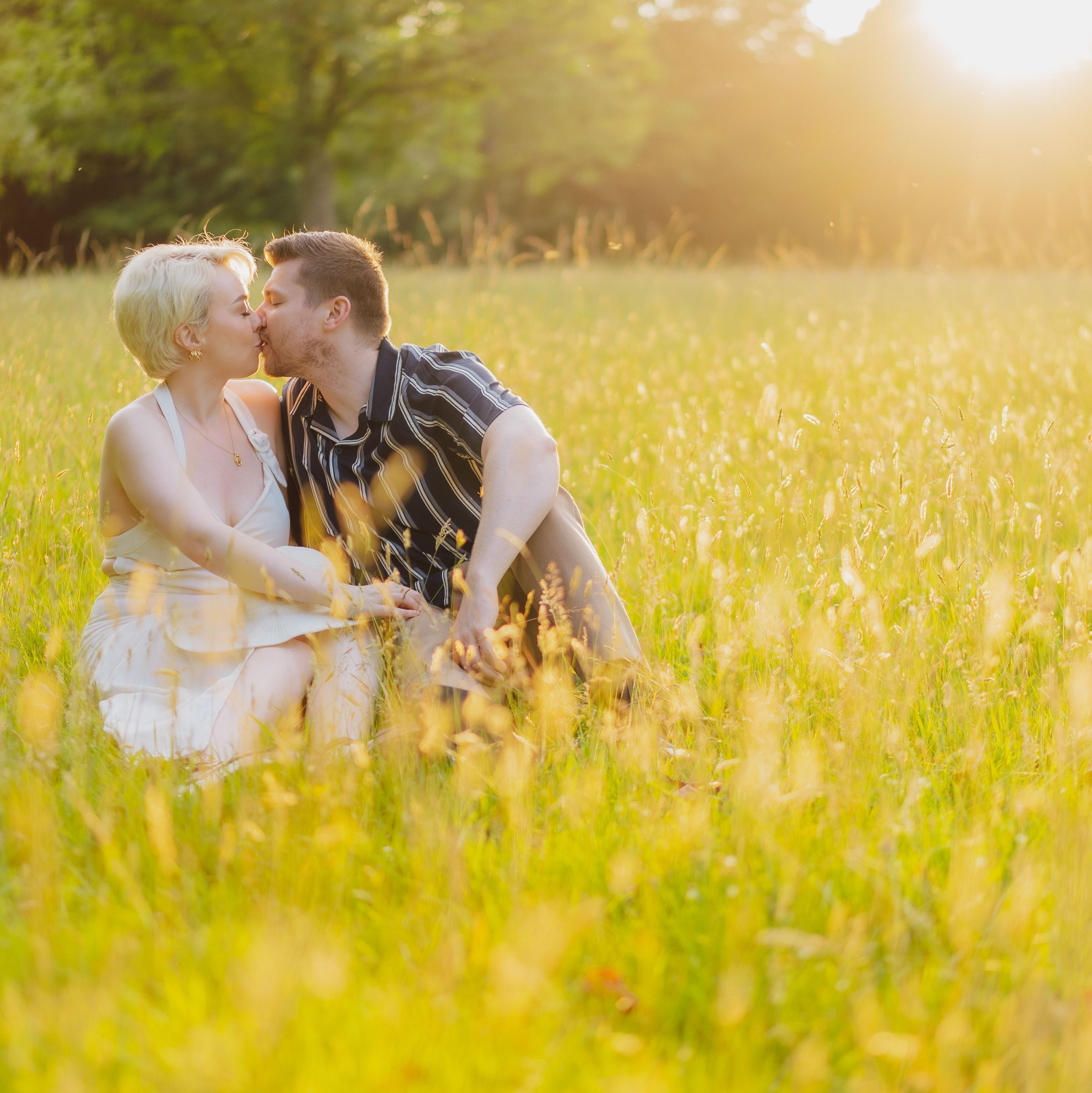 Isobel Hall and Rogan Dean's Wedding Website