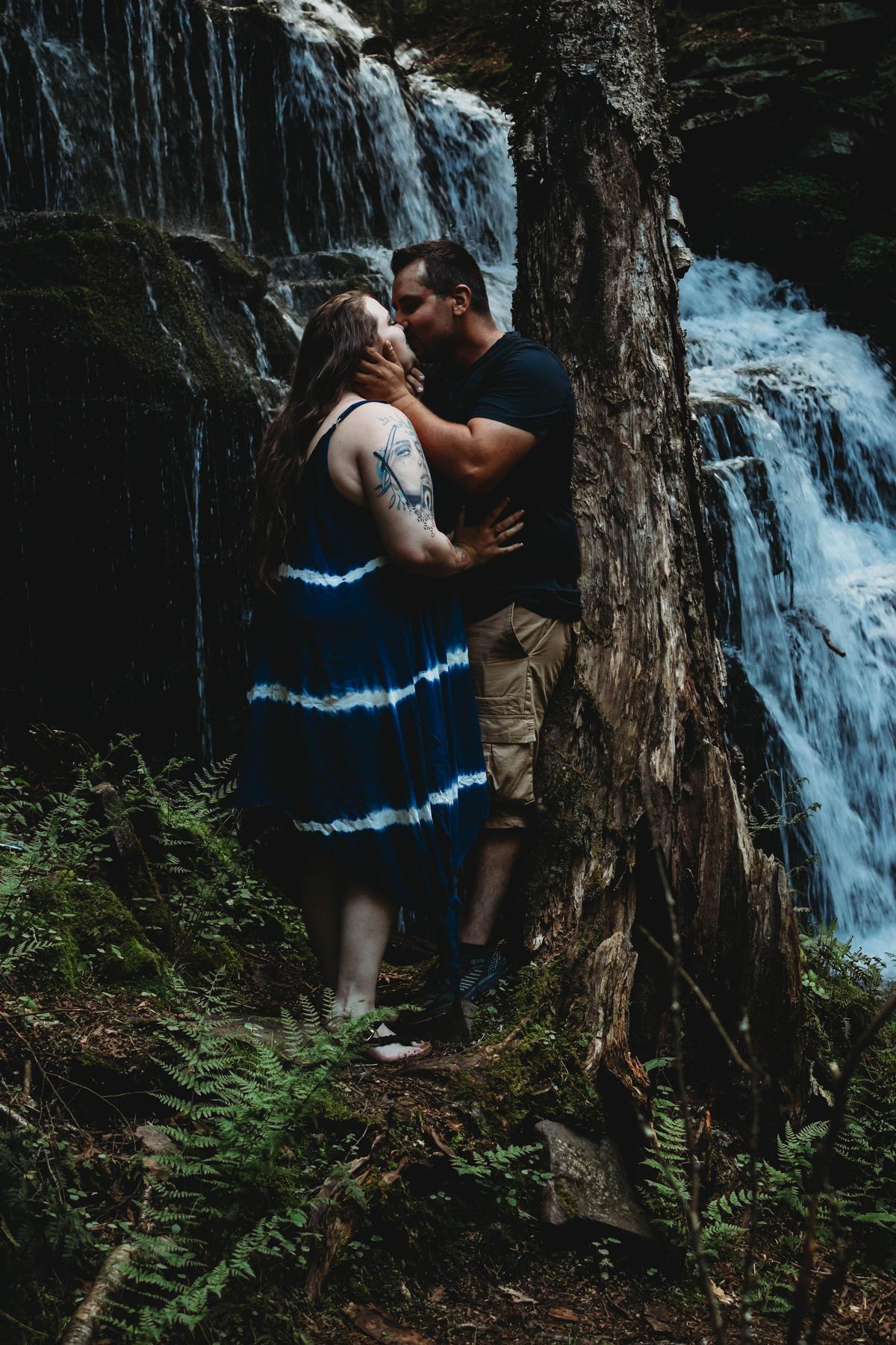 Jessica King and Devan Welker's Wedding Website