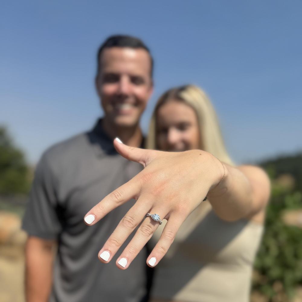 Kaylie Marie Greathouse and Sean Douglas Jennings' Wedding Website