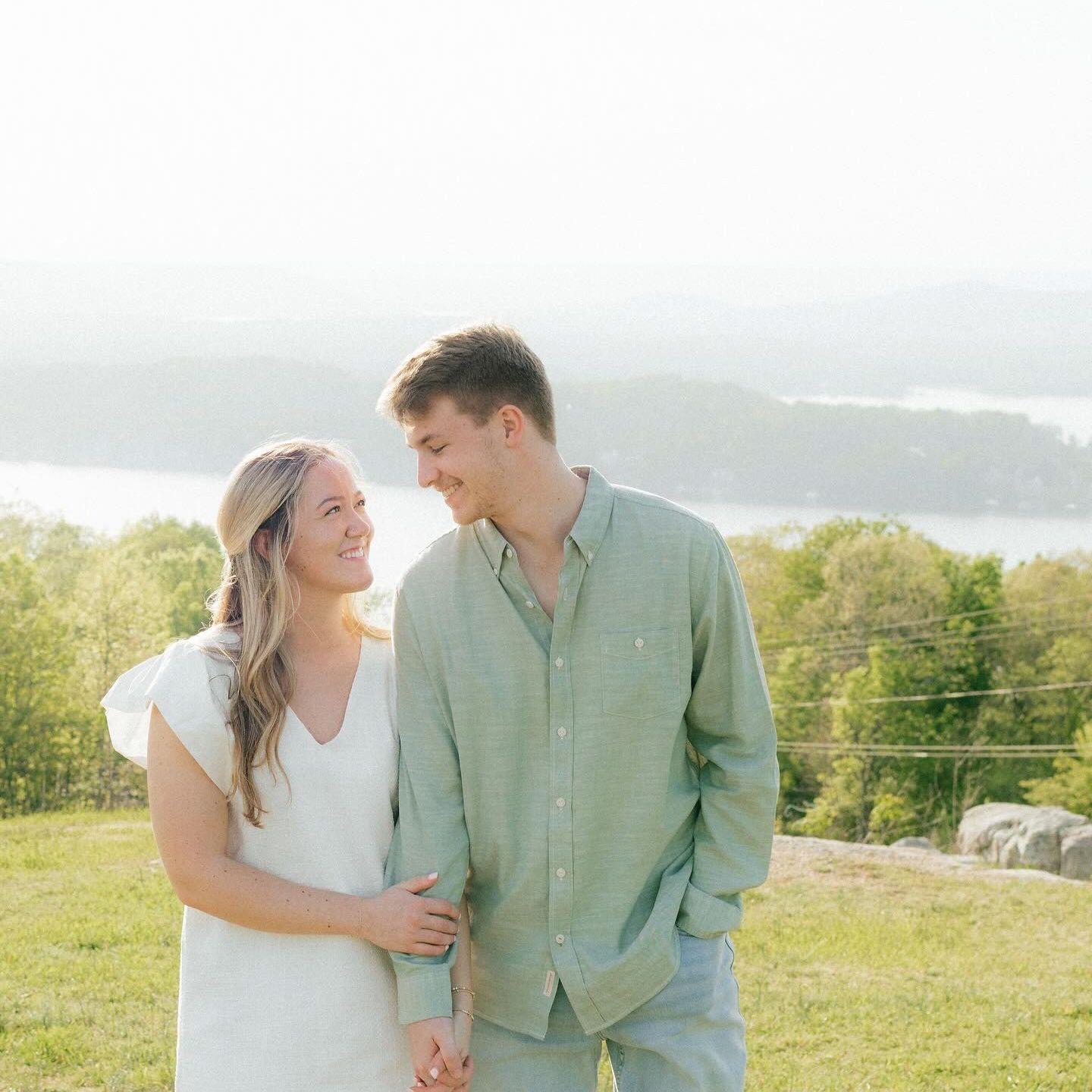 Emily Pierce and Houston Ragan's Wedding Website