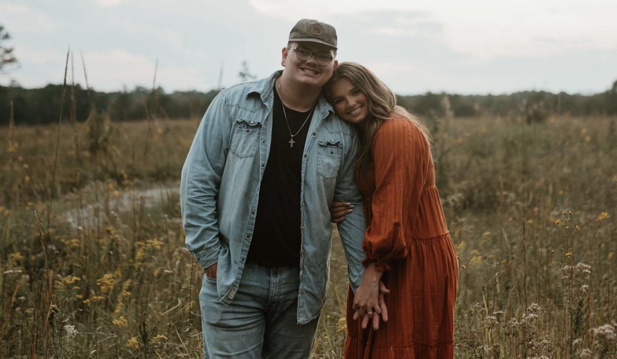 Hailey Bradford and Logan Warner's Wedding Website