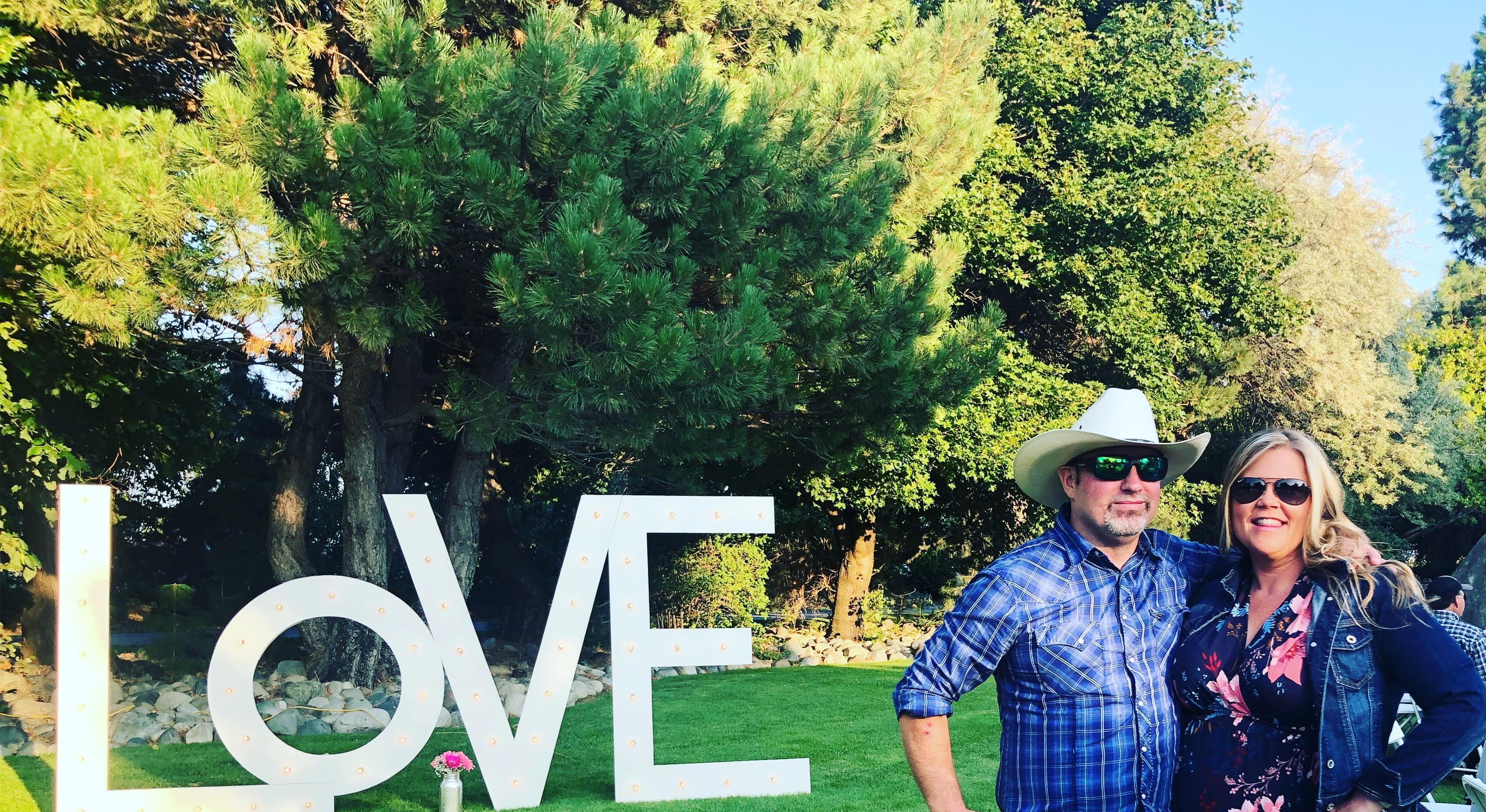 Mathieu Canuel and Angela Loftus' Wedding Website