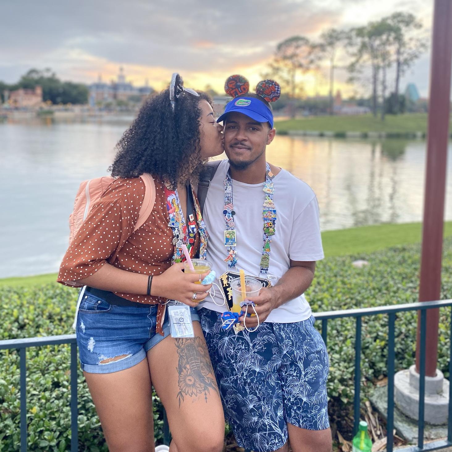 Shaundra Gibbs and Shaun Thompson's Wedding Website