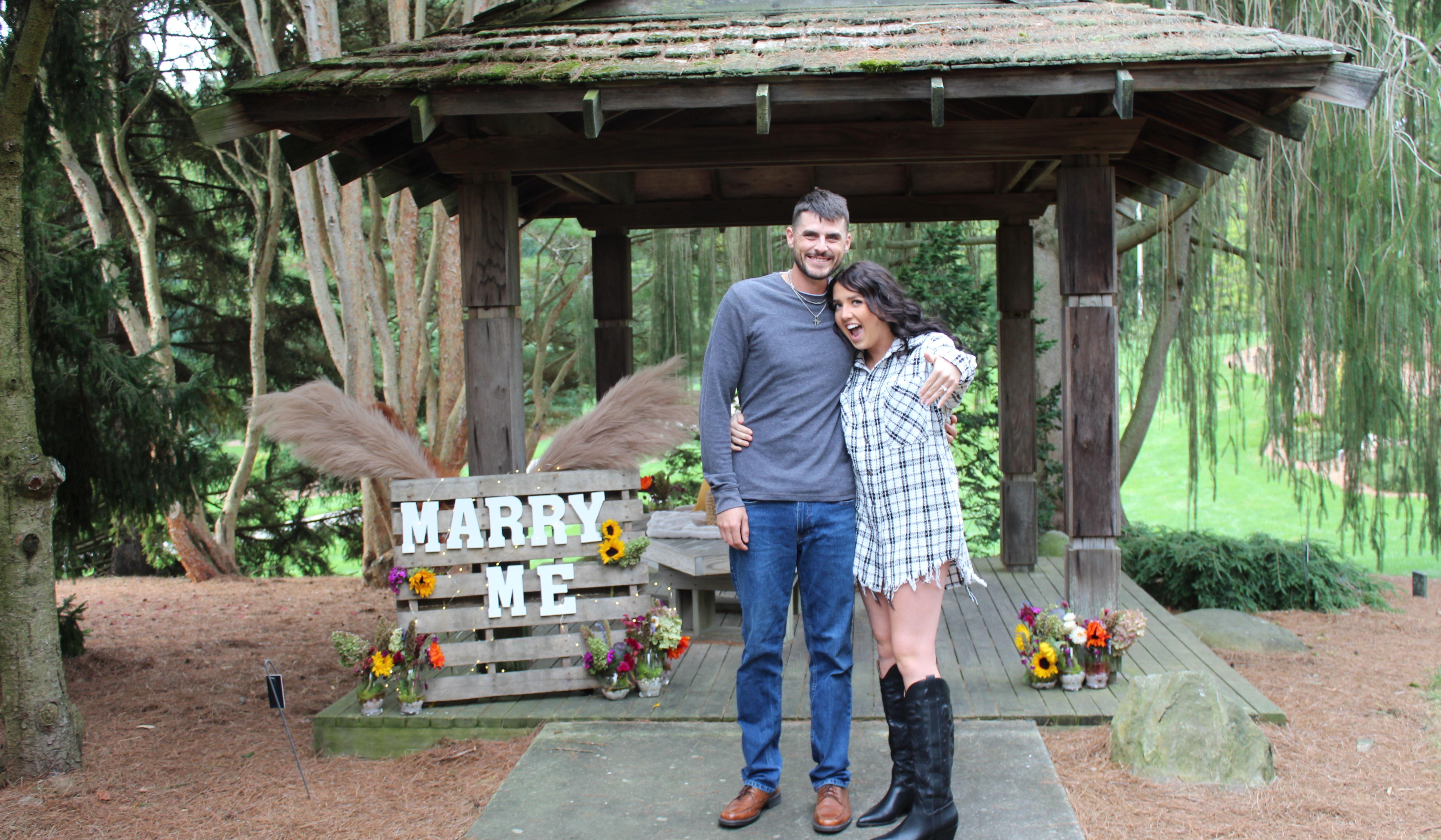 Jenna Keesecker and Gordon Crane's Wedding Website